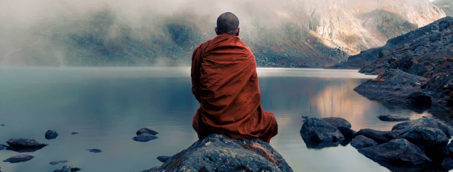 Pourquoi il ne faut rien garder (mais pas jeter) - Plus Vite Que Zen